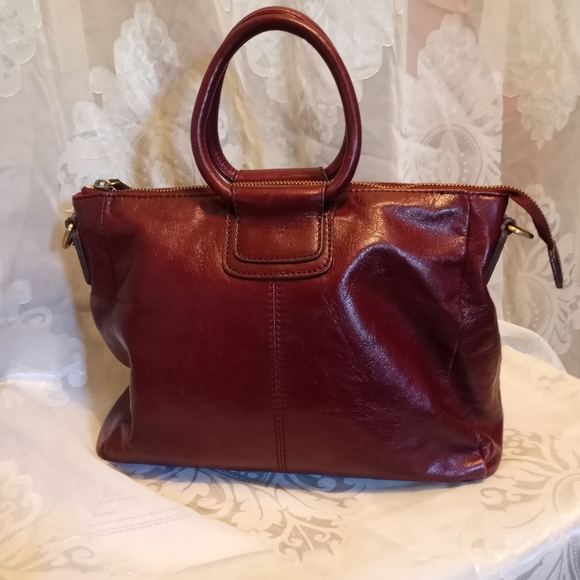 HOBO | Bags | Hobo Sheila Medium Satchel In Merlot Leather | Poshmark